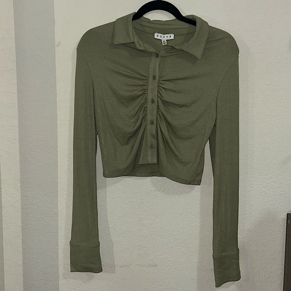 Dry Goods | Tops | Dry Goods Hyfve Brand New Green Long Sleeve Crop ...